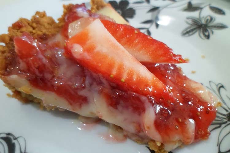 Como fazer Torta de Morango Cremoso