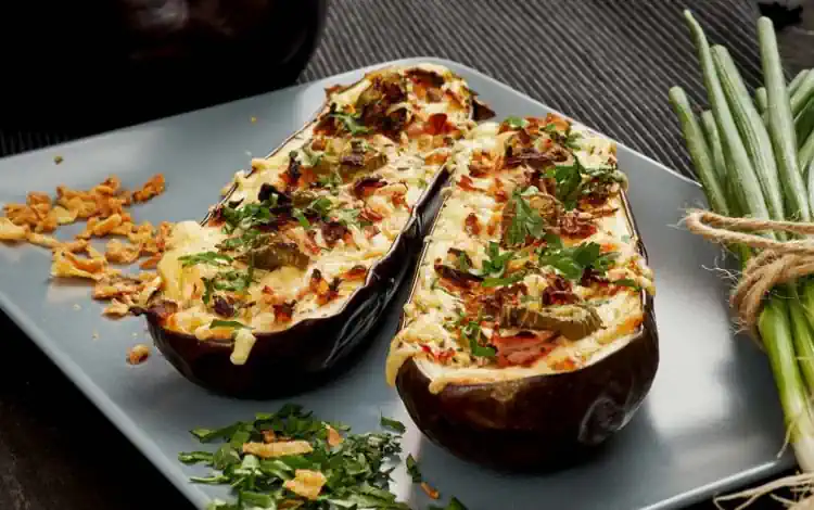 20 Incríveis Receitas de Berinjela Recheada com Carne Moída